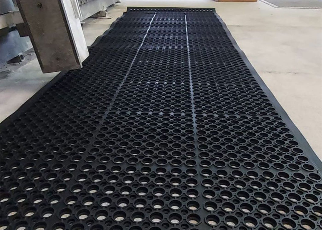 Swarf Mats for Workshops | First Mats UK